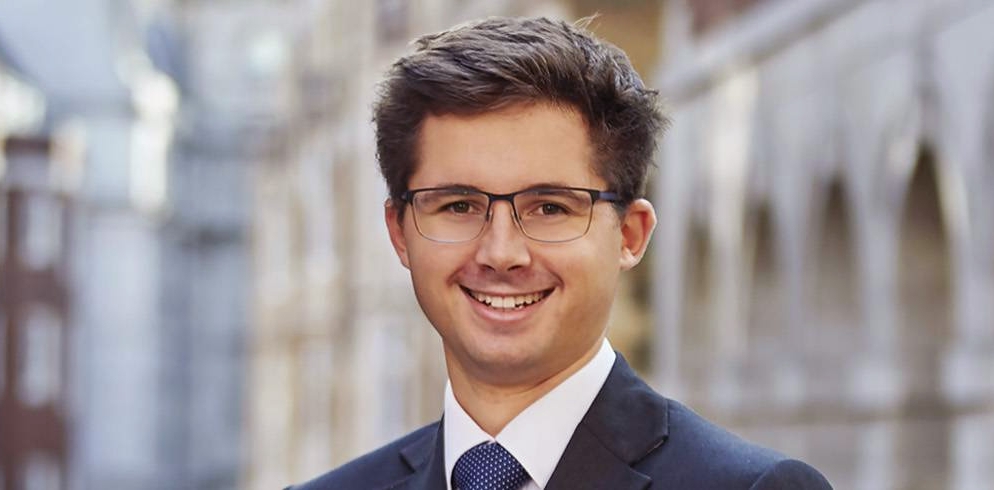 Thomas Pausey | One Essex Court | OEC